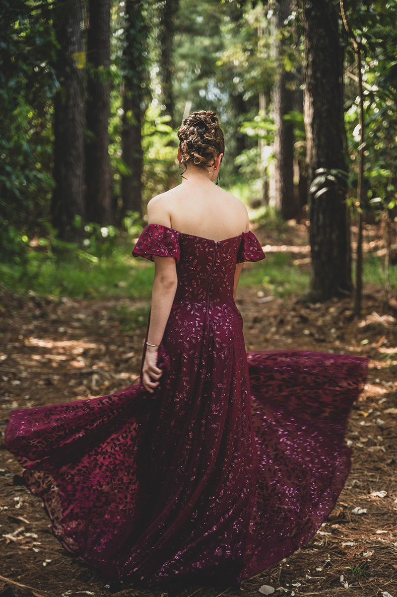 2025 Featured Artists Reel #22 - Our Fave Grad Photos | Click Love Grow